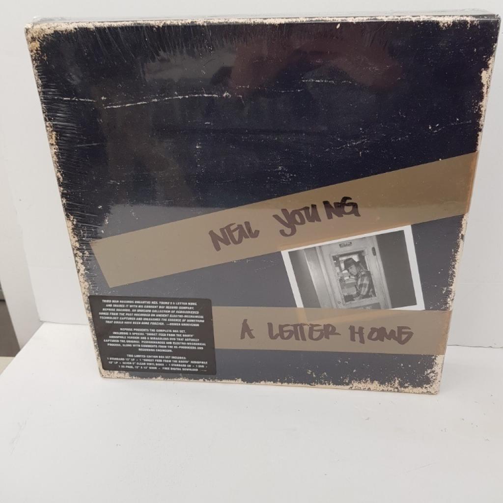 NEIL YOUNG, a letter home, 1-541532, limited edition, box set, (2x12 ...