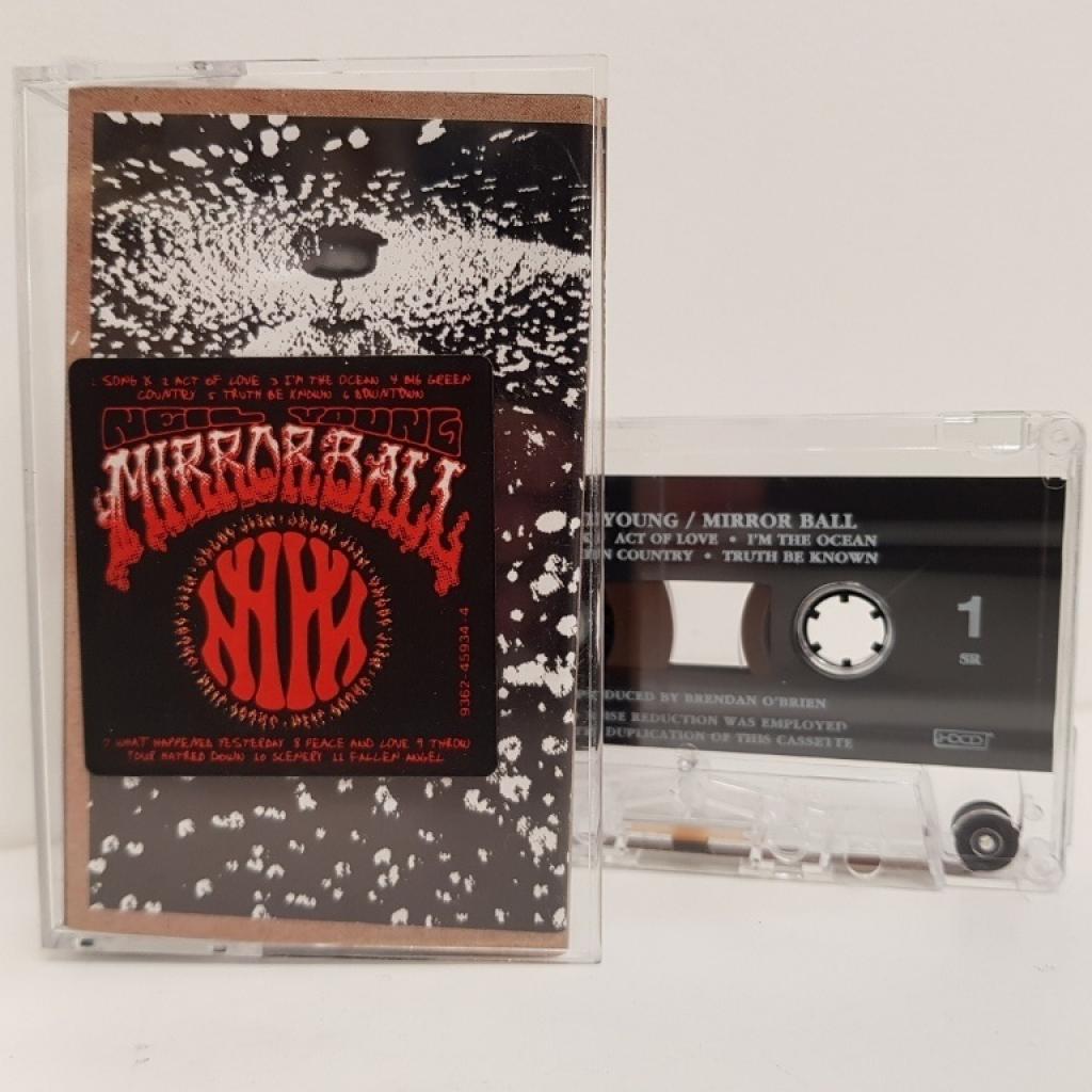 NEIL YOUNG, mirror ball, 9362-45934-4, Cassette