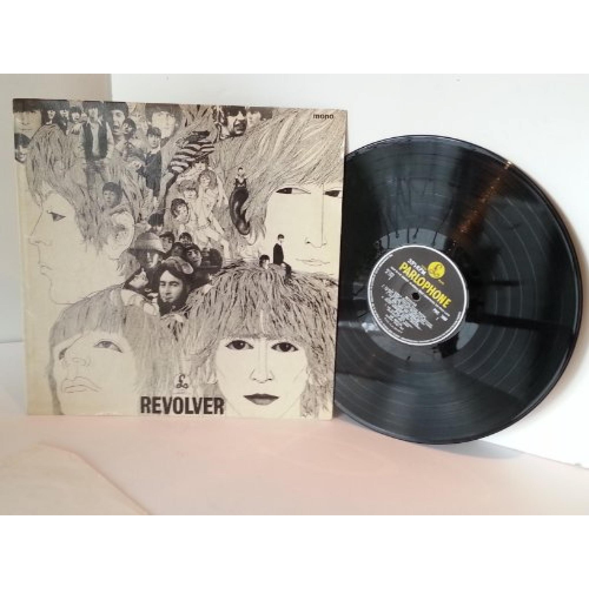 BEATLES revolver PMC7009.. 1966 UK Press on YELLOW AND BLACK parlophone ...