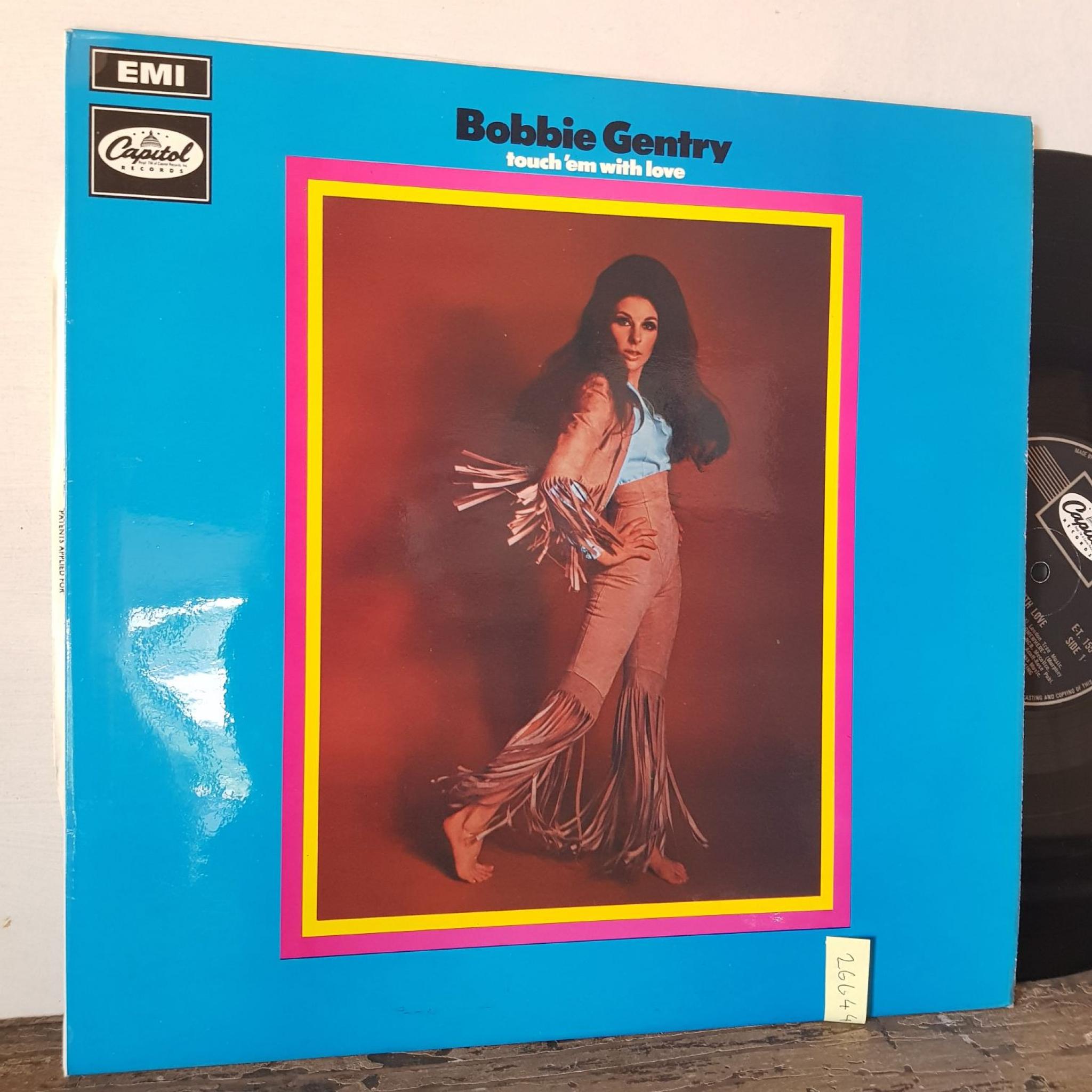 BOBBIE GENTRY Touch 'em with love, 12" vinyl LP. ET155