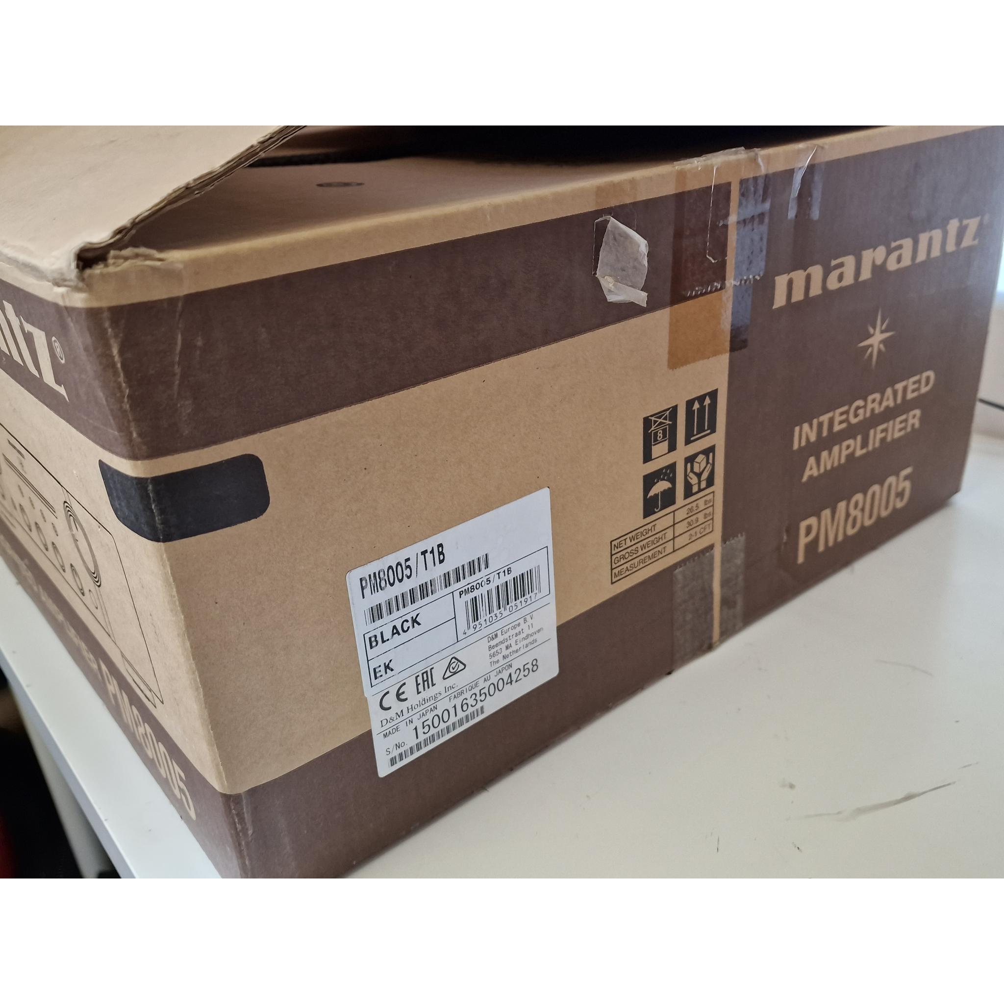 Marantz PM8005 integrated amplifier