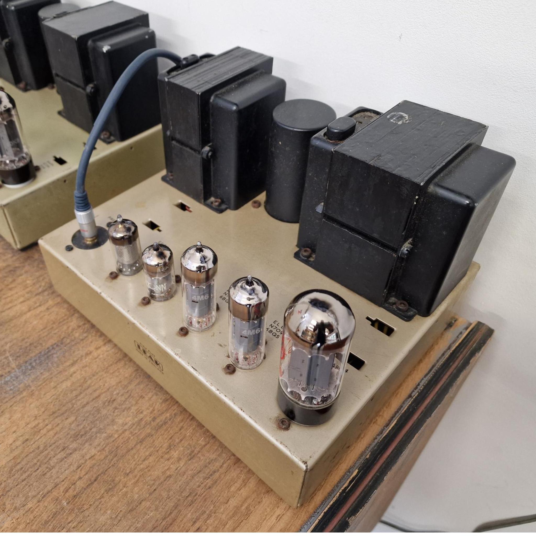 LEAK Amplifiers TL/12 Plus