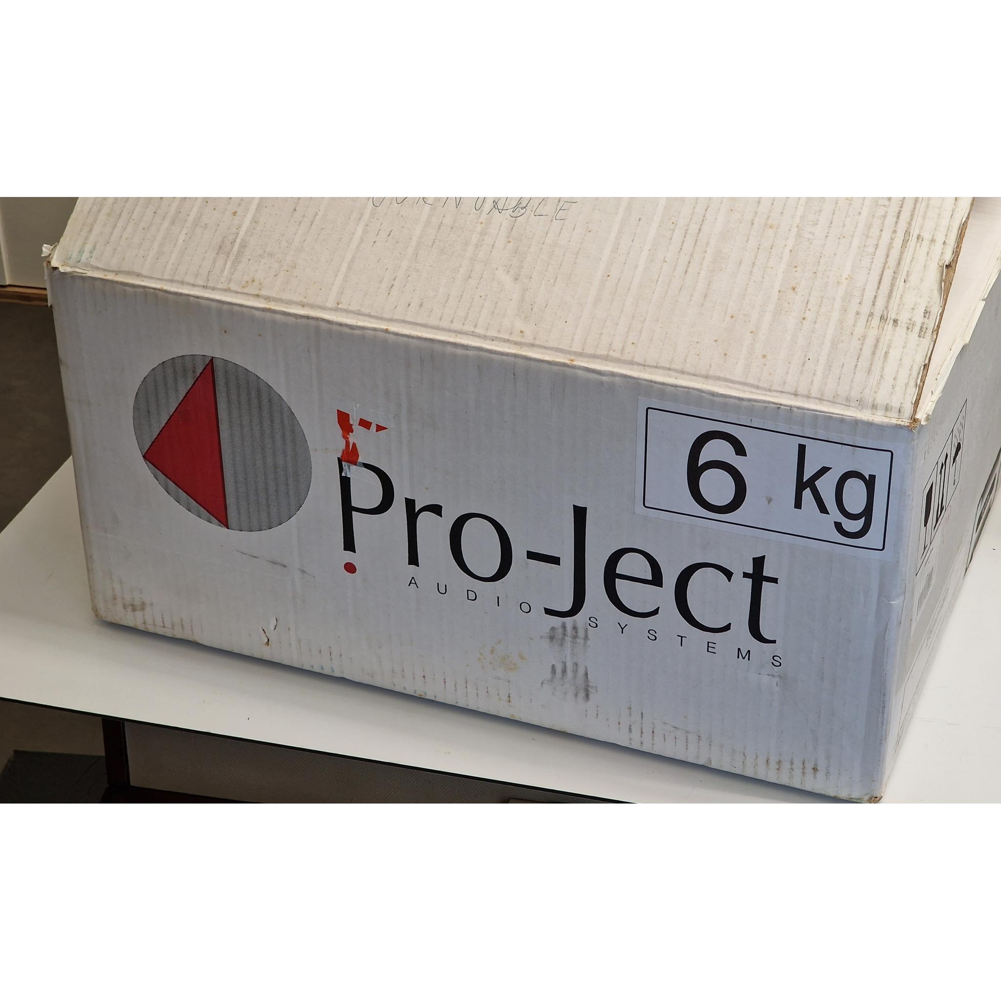 Project Essential record Player